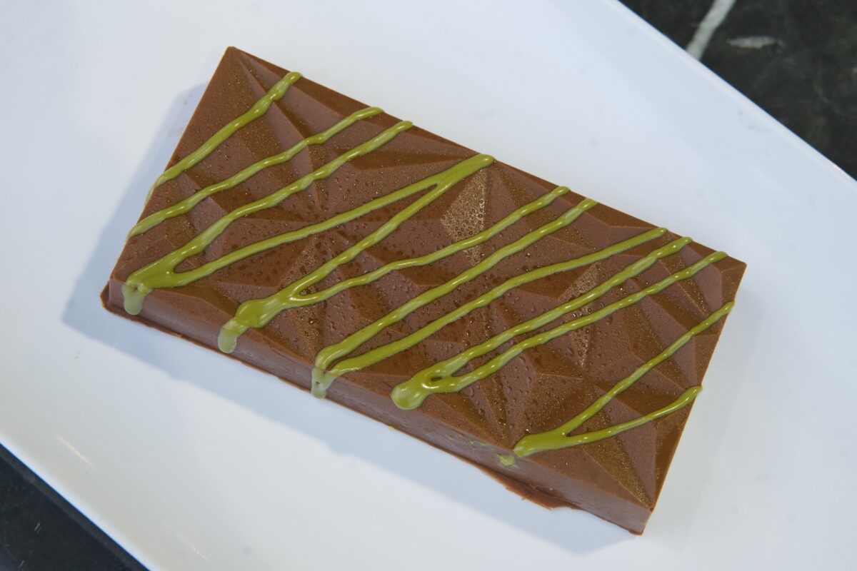 Labubu Dubai Chocolate – Zmzm Sweets